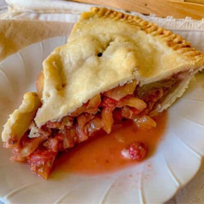 Country Apple Pie Recipe » Not Entirely Average